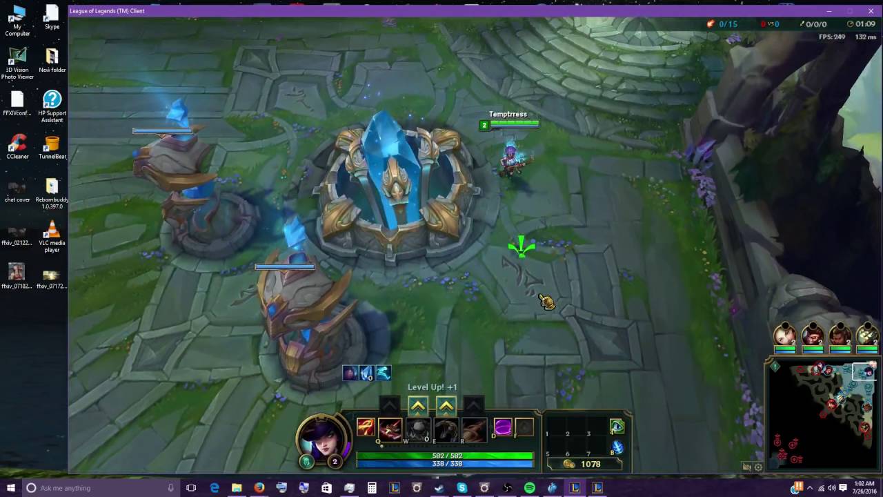 Derp learning League of Legends w/Temptrress :D - YouTube