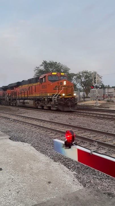 BNSF Mixed Freight | 8/24/24 - YouTube