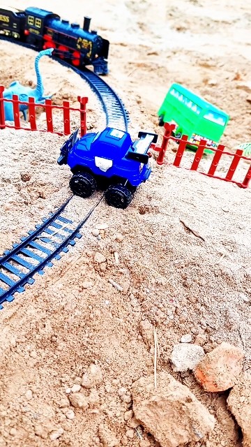 111 kereta api, monster getting hit by train, train hit the monster ...