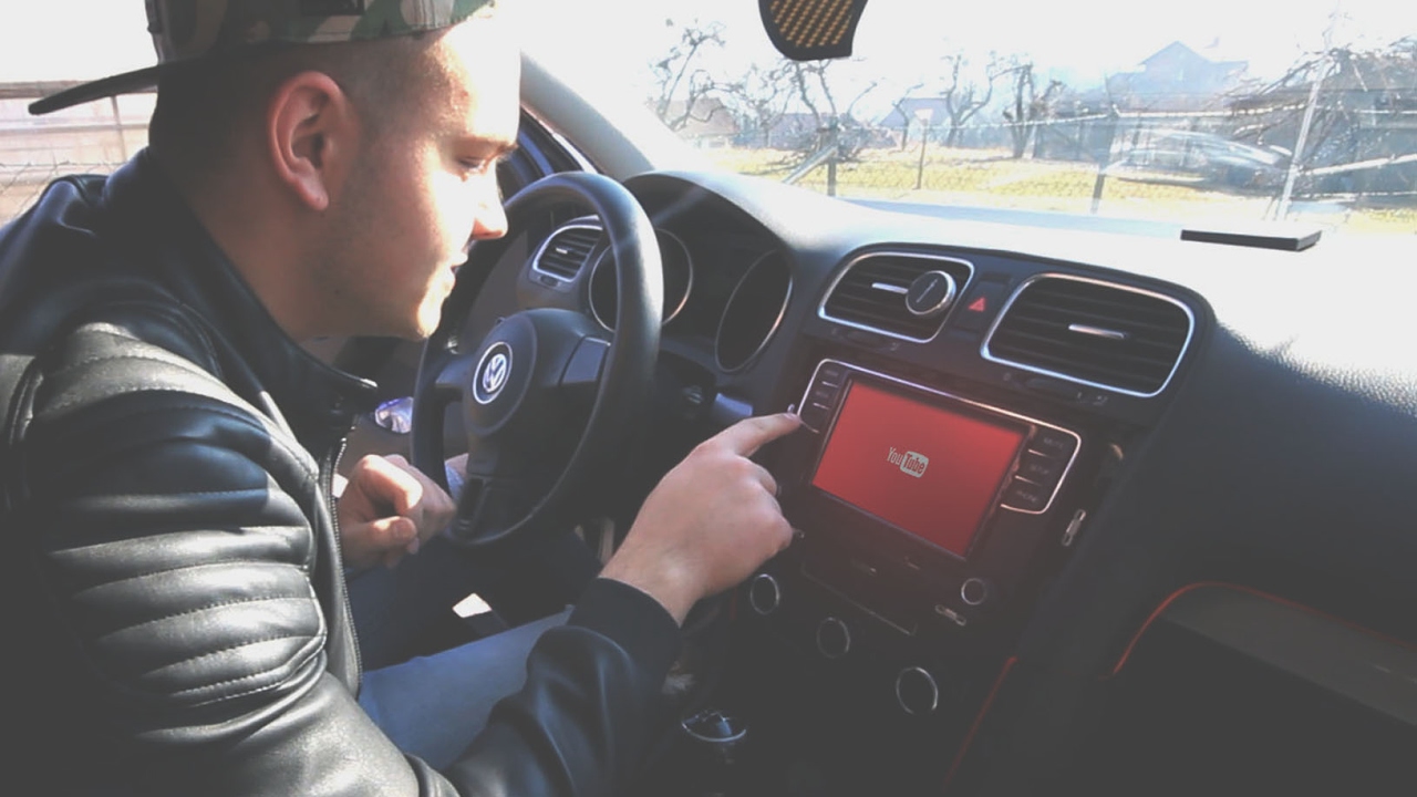 YouTube u AUTU ! - YouTube