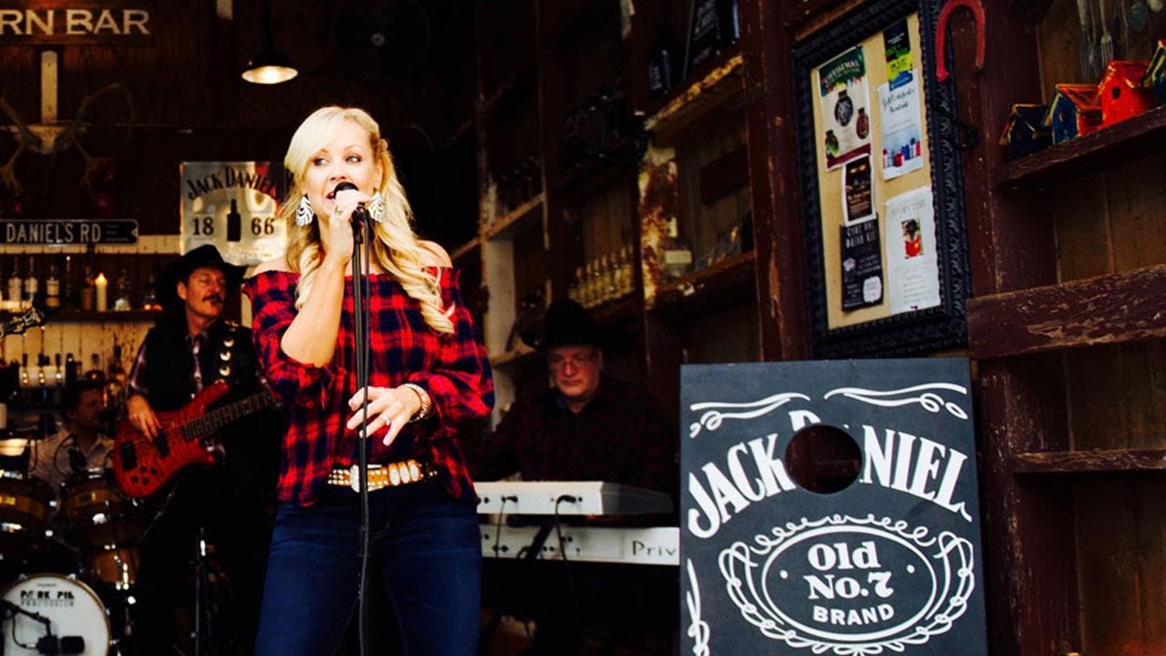 Runaway June Lipstick Live Cover Smith Country Band - YouTube