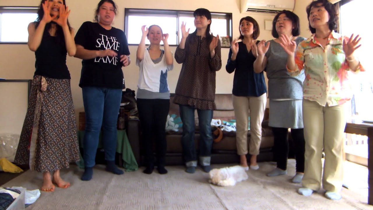 BEAUTIFUL NAME (make us one gospel choir 0424) - YouTube