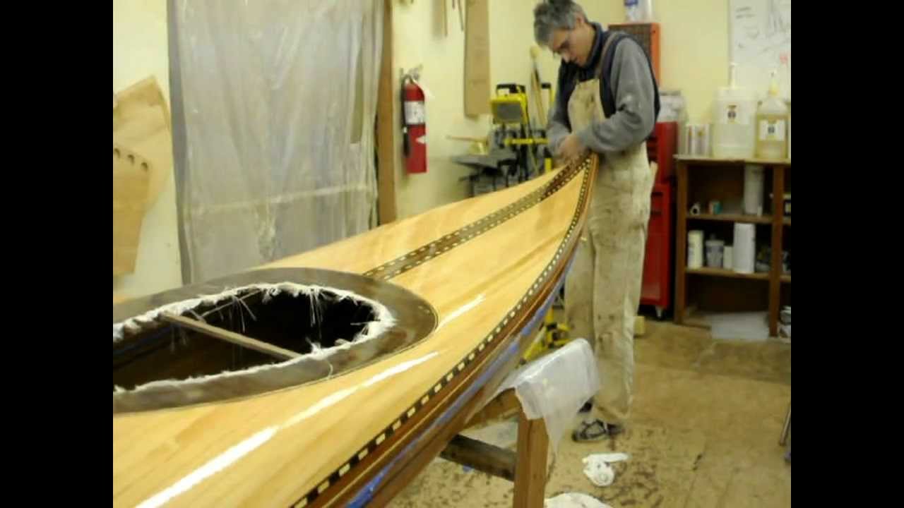 Removing deck from kayak mold - YouTube