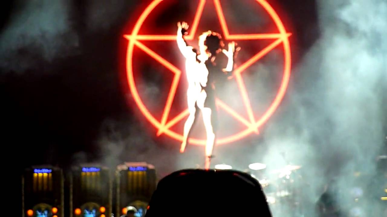 Rush - "2112" -- Part 1: "Overture" & Part 2: "The Temples of Syrinx ...