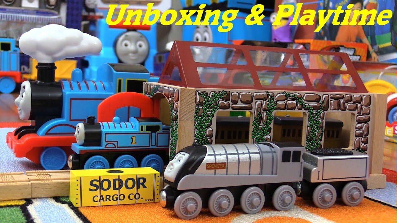 Thomas & Friends Wooden Railway Set: Transfer Yard Set + Talking ...