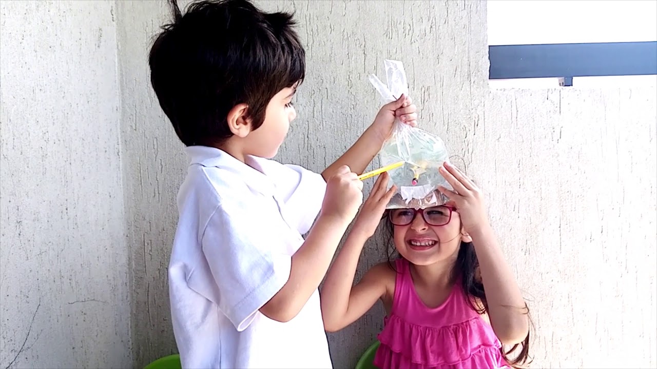Leakproof Plastic Bag Experiment - YouTube