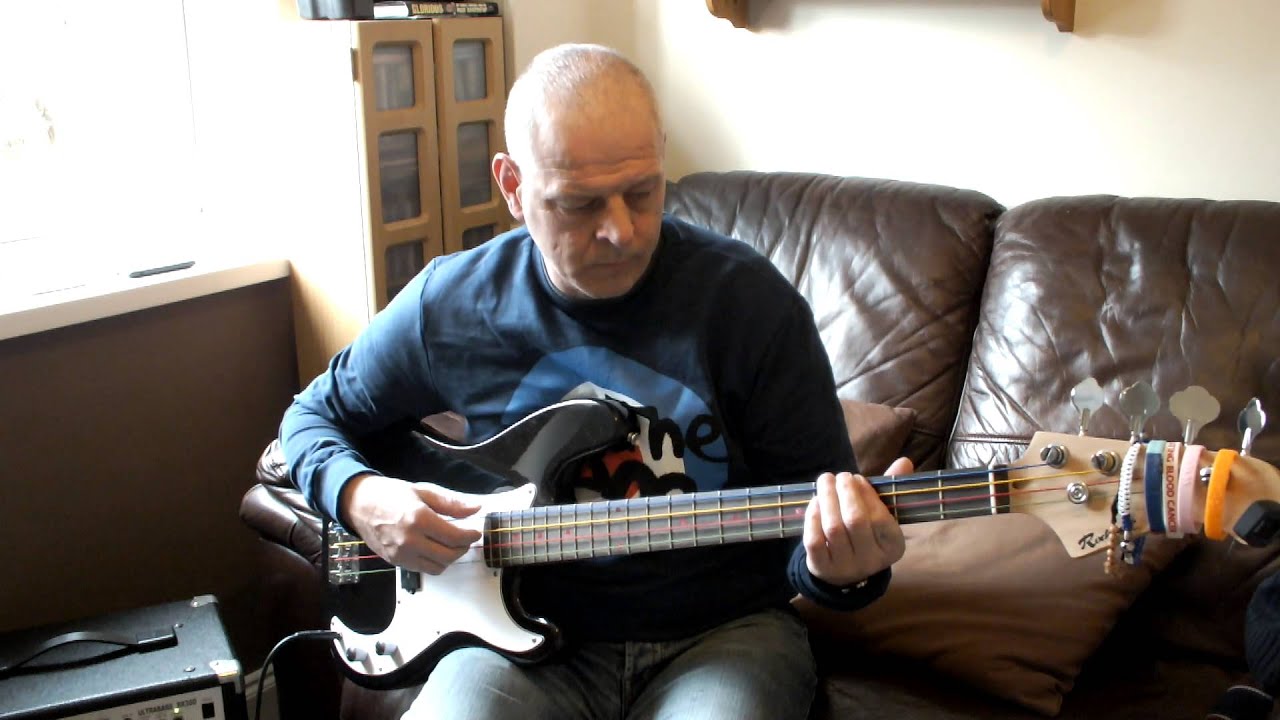 The Jam That's Entertainment Bass cover - YouTube