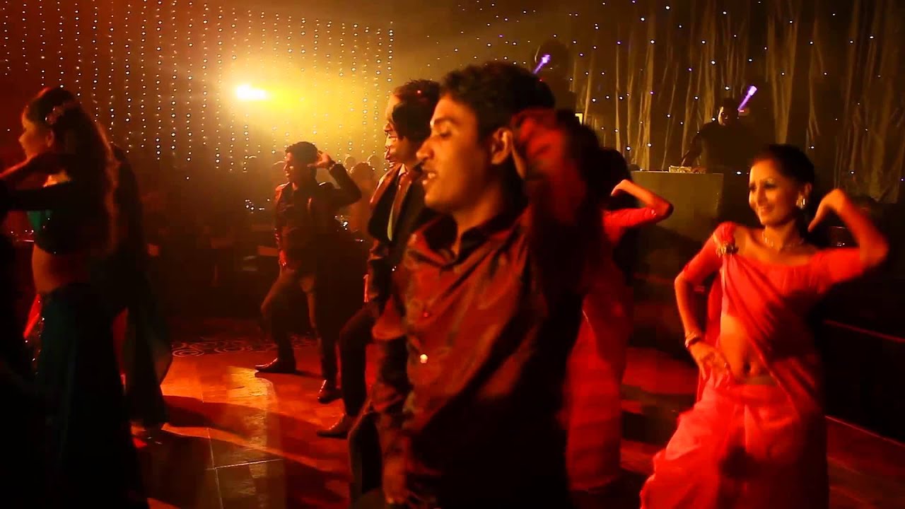 Hashini & Sachintha Wedding Dance - YouTube