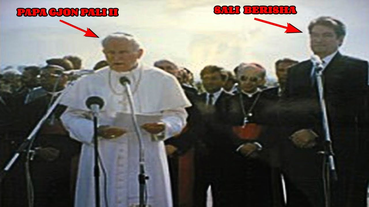 PAPA GJON PALI II VIZITON SHQIPËRINË (1993) - YouTube