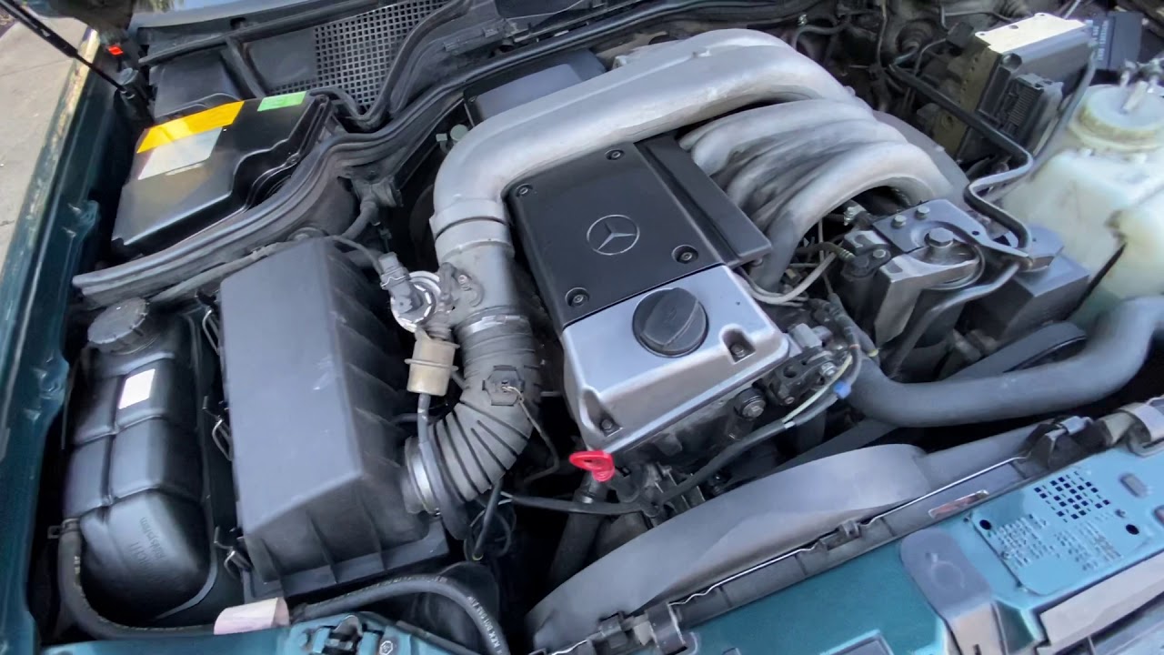 AB W210 E300 DIESEL 1996 BLOW-By Test - YouTube