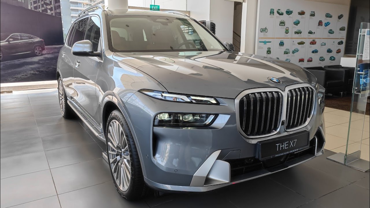 2023 BMW X7 xDrive40i Sparkling Copper Grey - First Look - YouTube