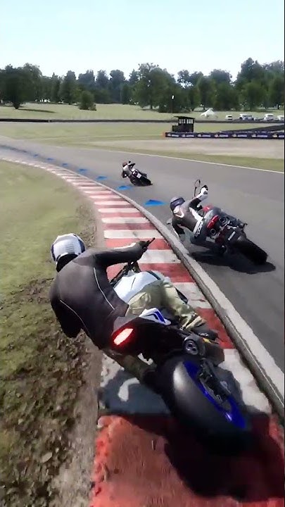 Suzuki GSX-S 750 - Ride 4 gameplay - YouTube