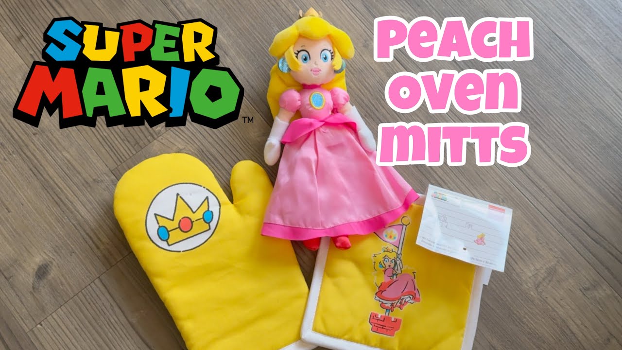 Super Mario Home Collection - Hot Pad and Oven Mitt Set (Princess Peach ...