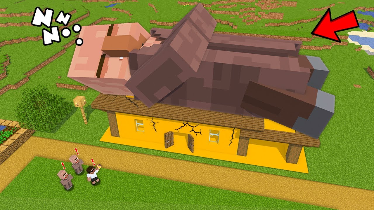 THIS GIANT VILLAGER IS SLEEPING ON MY HOUSE ROOF IN MINECRAFT.. - YouTube