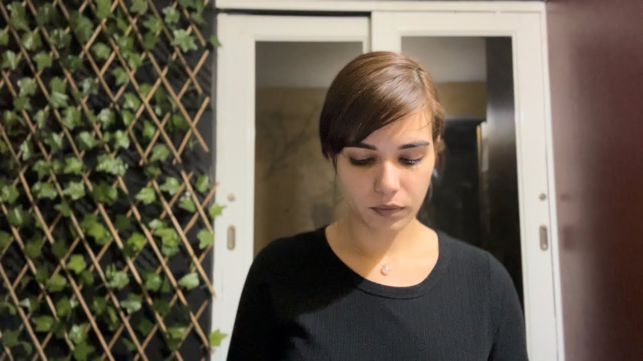 Me Rindo (Cover) Laila Olivera - YouTube
