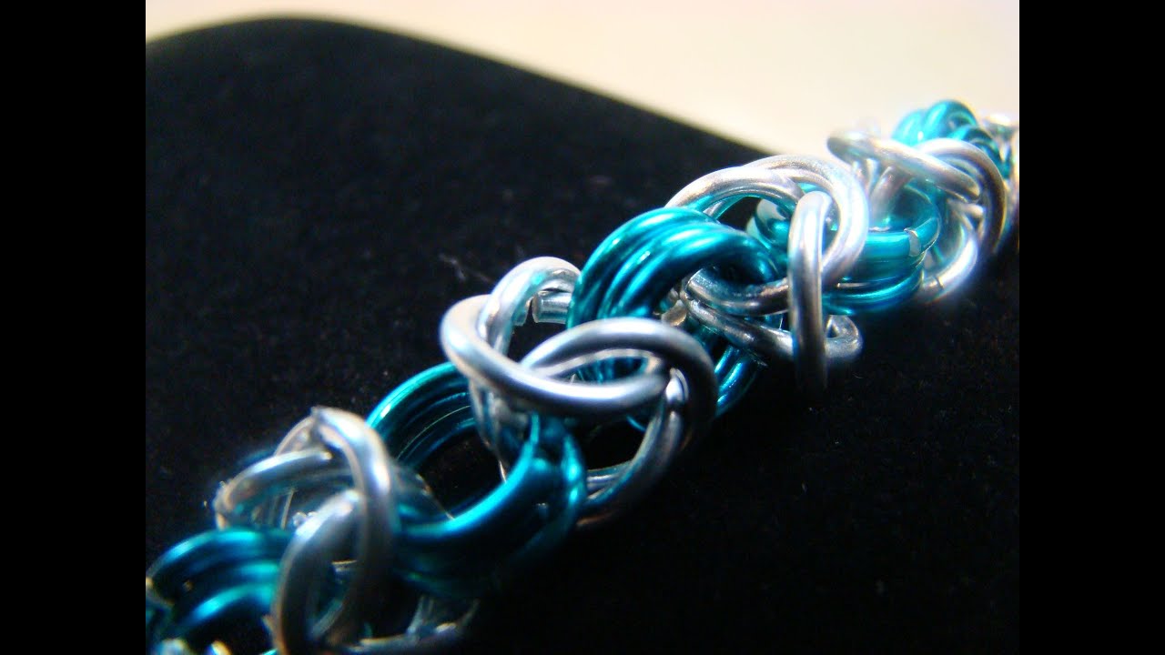 Byzantine Chainmaille Technique | BEGINNER | The Crochet Crowd - YouTube