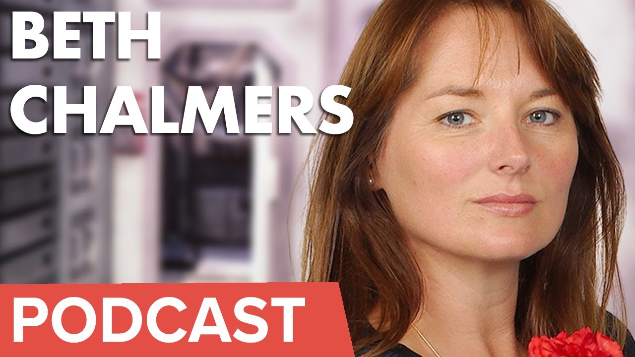 Pod 185: Beth Chalmers as Zeroid 35 - YouTube