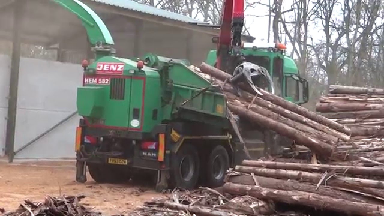 Wood chipping process - YouTube