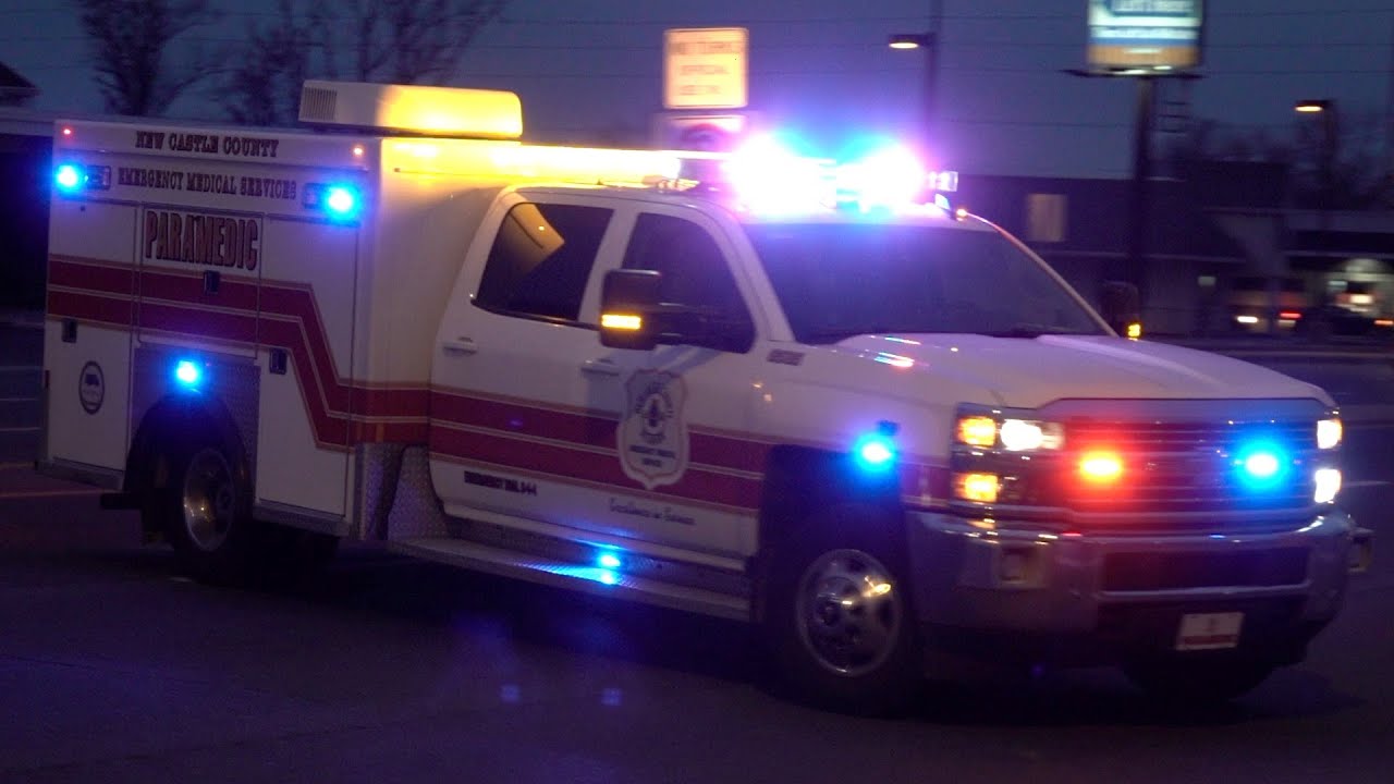 New Castle County EMS Paramedic Unit Responding - YouTube