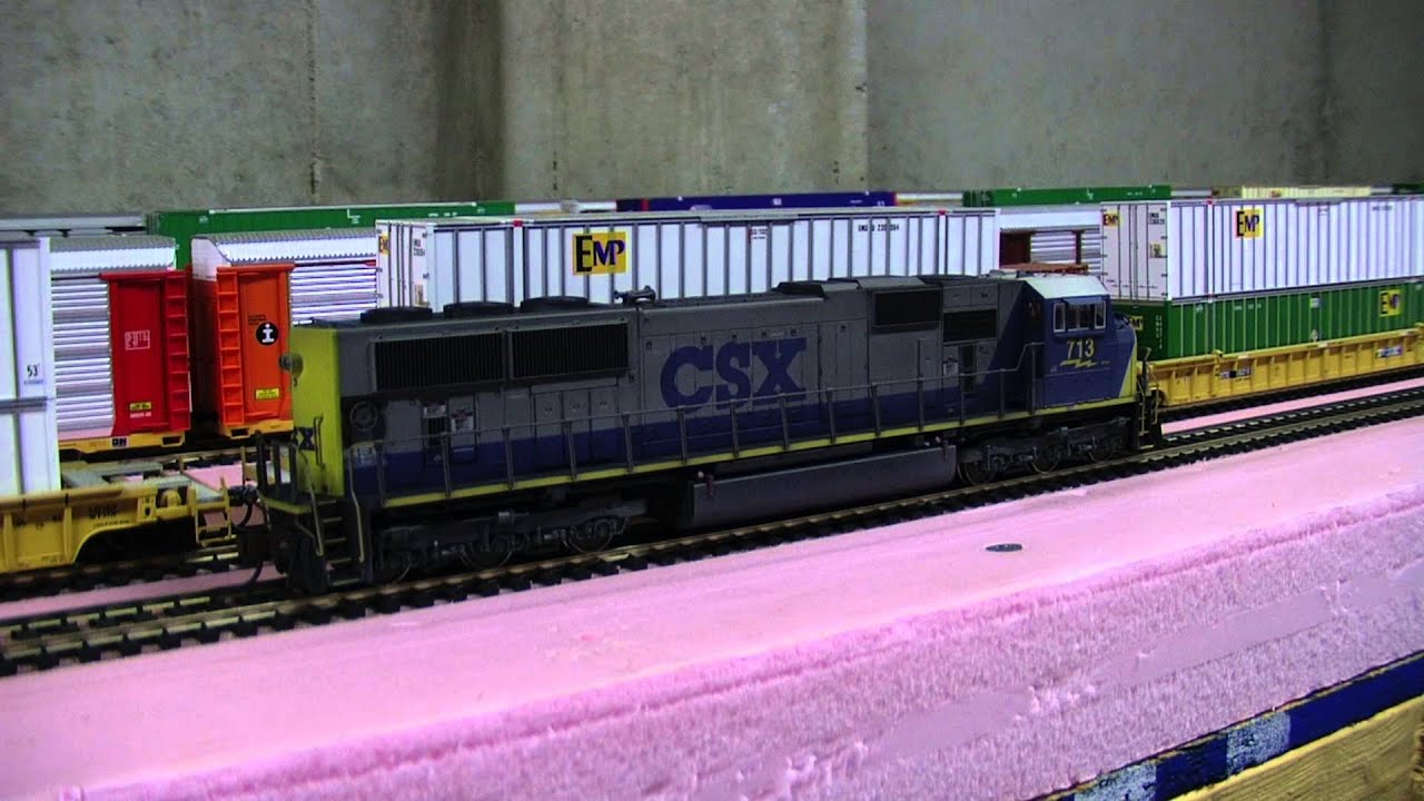 Custom Weathered CSX Kato Sd70MAC, Athearn Genesis SD60I Pair with Tsunami Sound - YouTube
