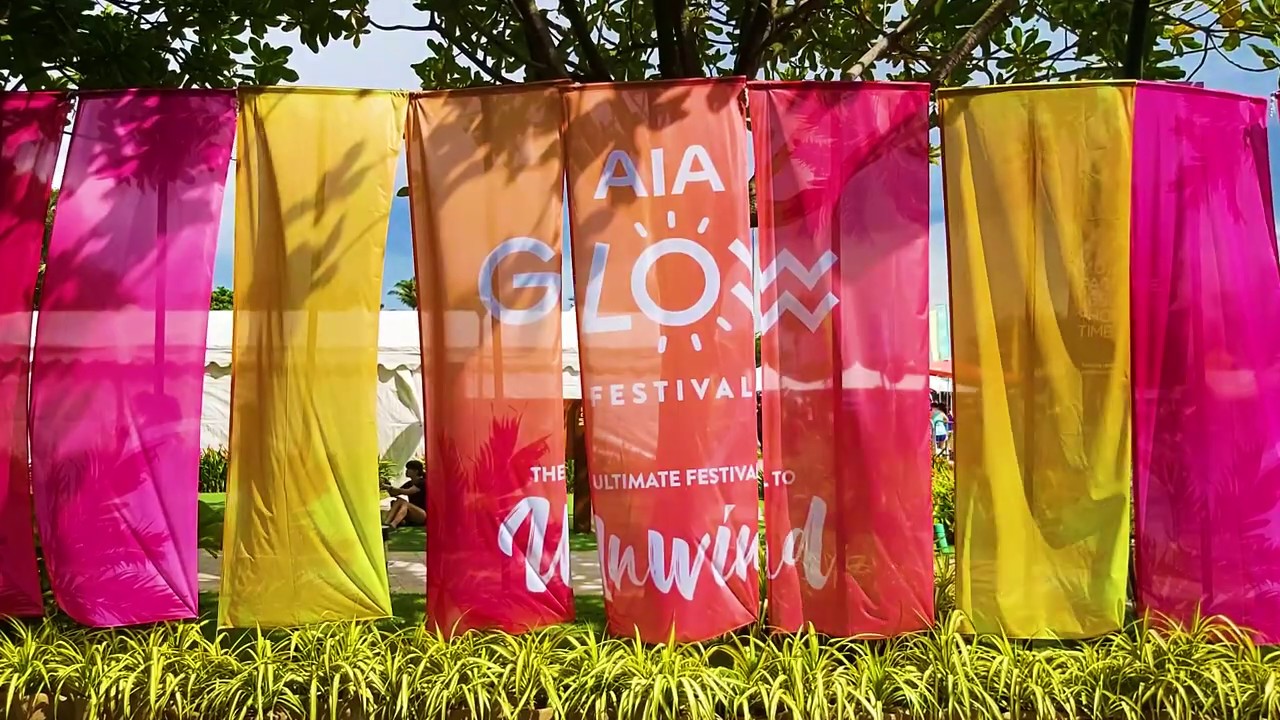 AIA Glow Festival Singapore 2019 - YouTube