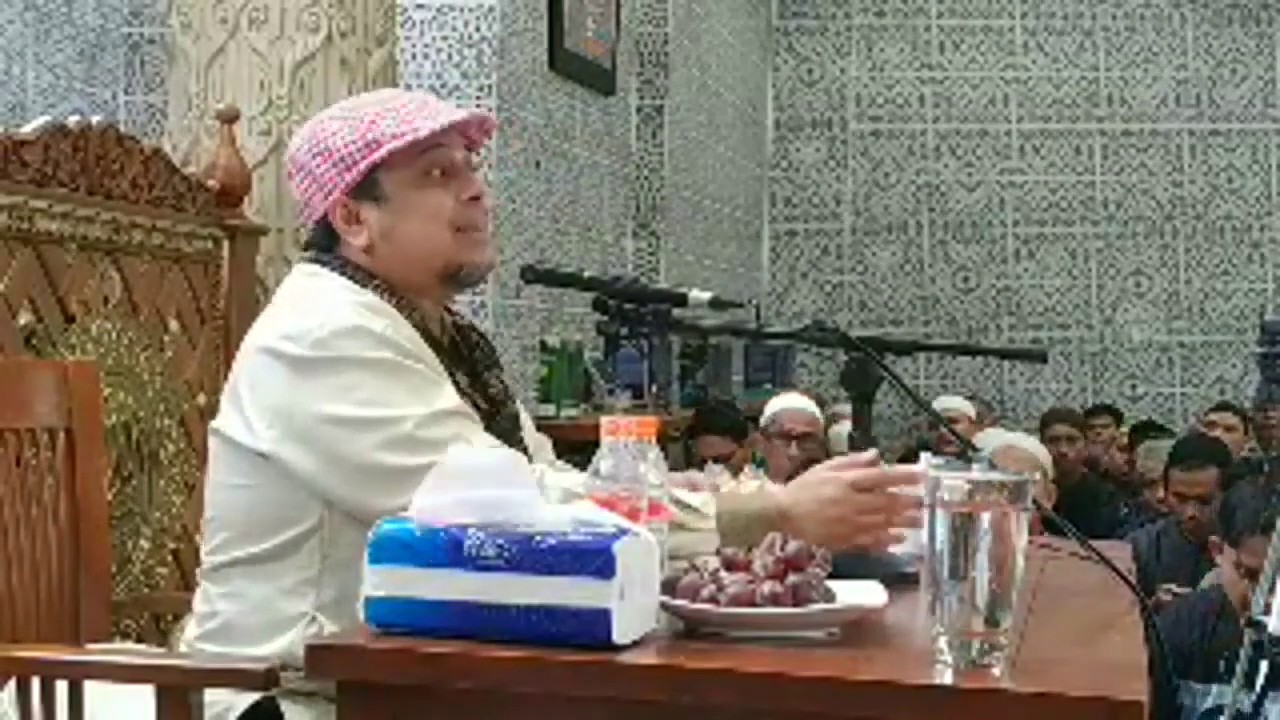 Kebangkitan Islam Dari Timur | Ustadz Haikal Hasan - YouTube
