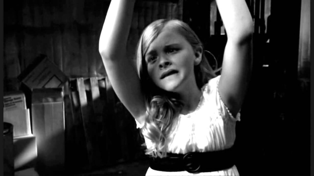 Jack & The Beanstalk (2009) - Damsel in Distress Scene - Chloe Moretz ...