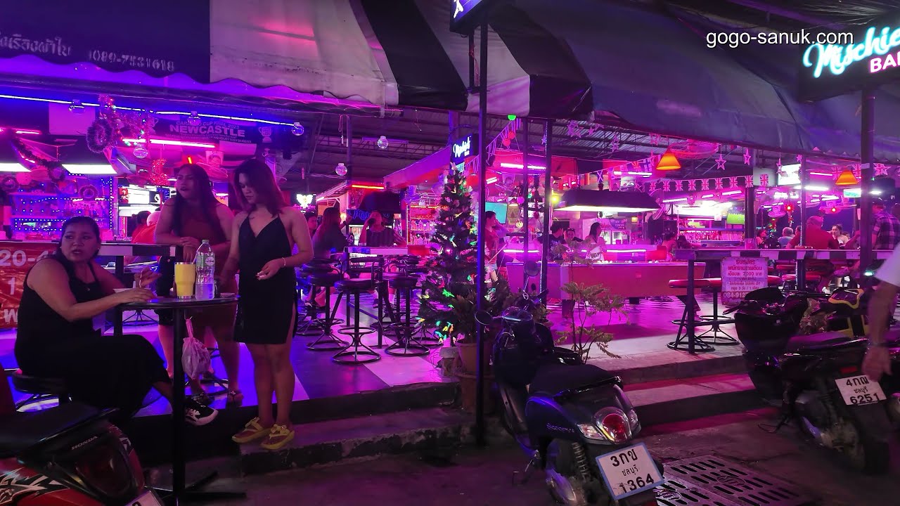 Exploring Pattaya's Vibrant Nightlife: A Walk from MYTH NIGHT Bar Beer ...