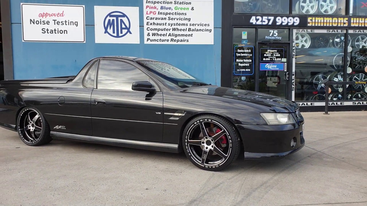 Walk around this Holden VZ ute fitted with Prodrag rims - YouTube