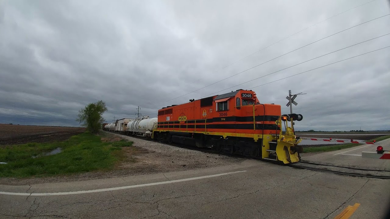 TPW Weed Spray Train - YouTube
