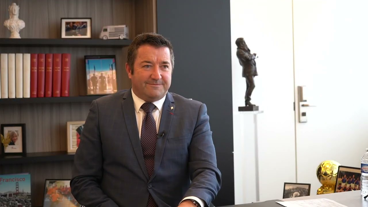 Karl Olive (5/5) : "Le centre d'entraînement du PSG à Poissy sera le ...