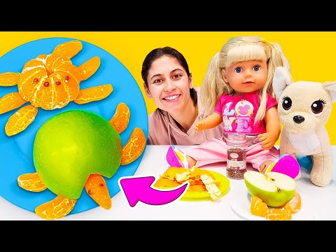 Ayşe ile meyve tabağı hazırlama oyunu! Oyuncak bebek videosu