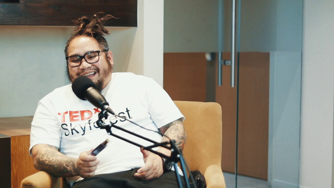 KNOWLEAF MEETS PODCAST with Chef Rudy AKA Chef Flip Fantabulas - YouTube