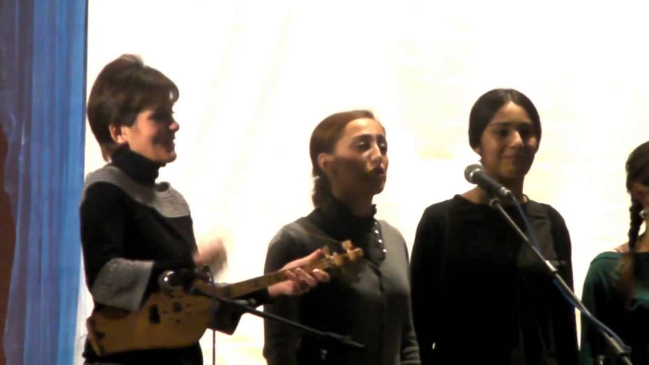 შაირი კაცებზე / Georgian Folk - YouTube