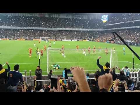 Fenerbahçe ,galatasaray  robin van persie penaltı