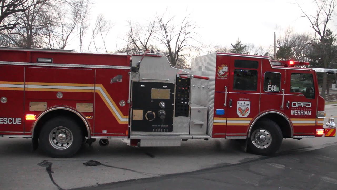 Engine 46 Responding - YouTube