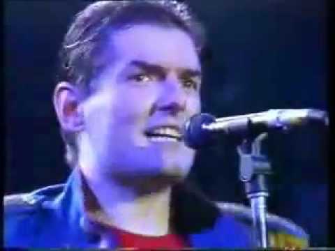 FALCO rock me amadeus live 1986 - YouTube