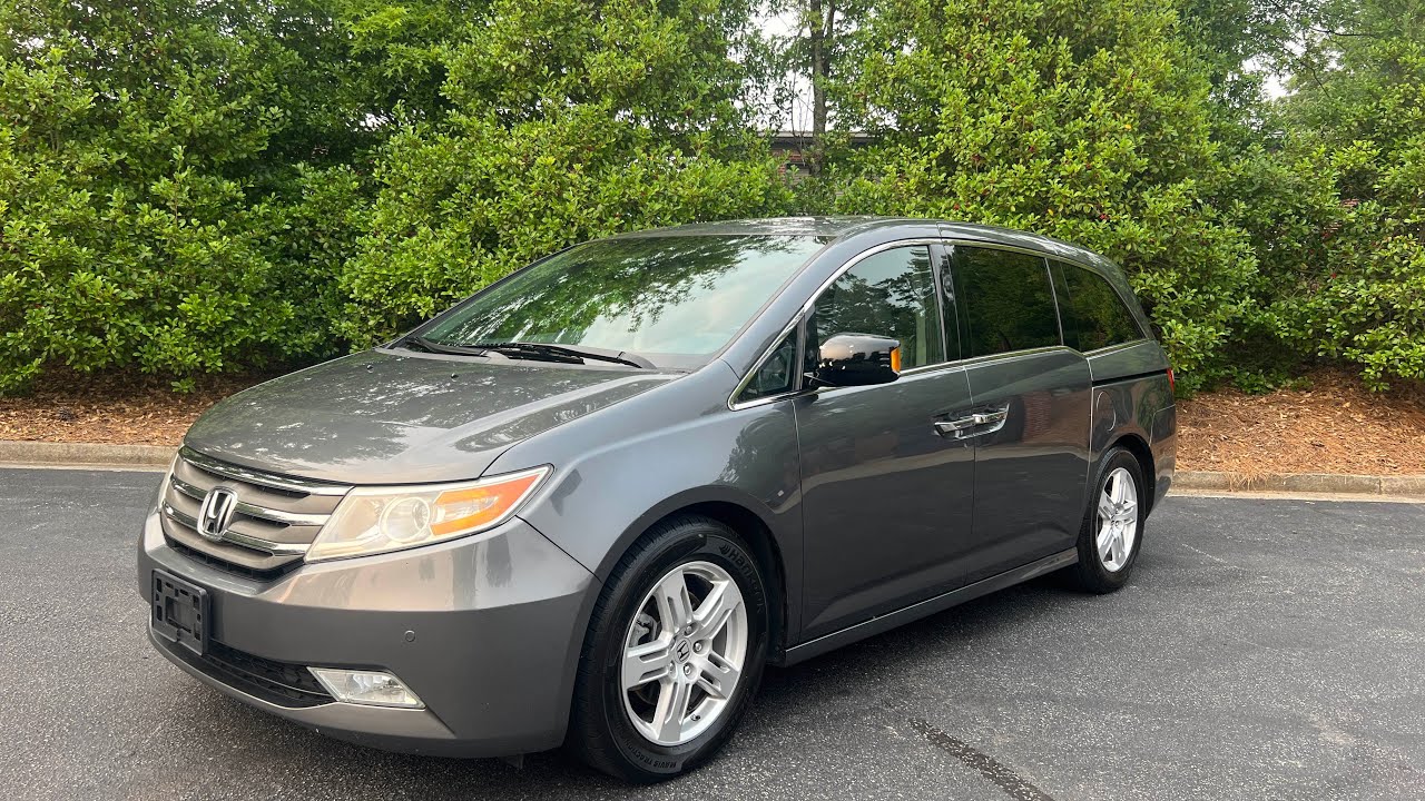 2013 Honda Odyssey Touring - 139k - YouTube