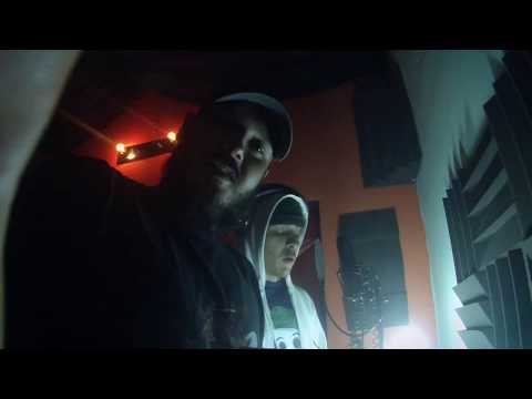 El Halcon ft Alez, Garrix Mala Junta - En La Esquina  #unasolatoma 3