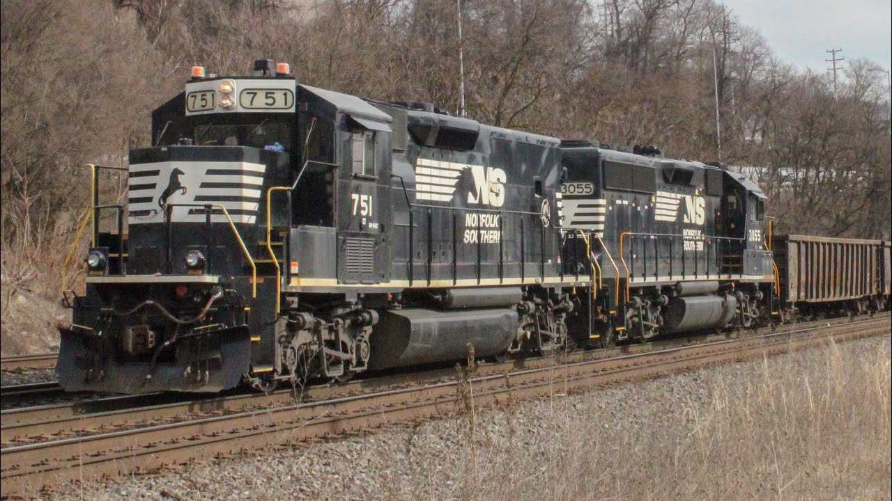 NS Conway Yard switcher shoves into Conway with a cut of cars for C65 - YouTube