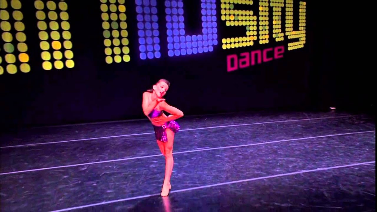 Kendall Vertes Dancing Kiss Kiss