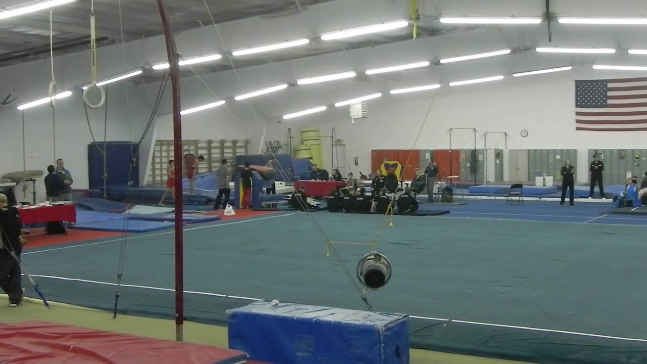 Isaac Xiong - Gymnastics Vault 2016 (Yurchenko Double Twist) - YouTube