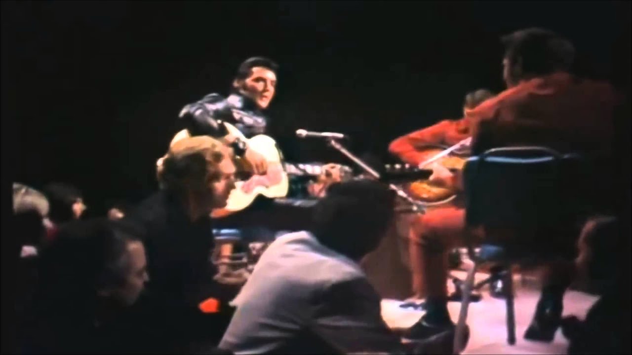 Elvis Presley- Love Me (Music Video) - YouTube
