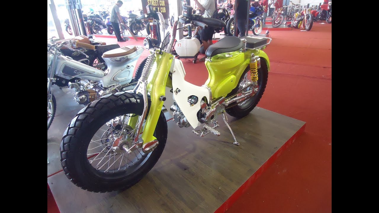 Custom Elegan Street Cub Astrea Grand Double Seater - YouTube