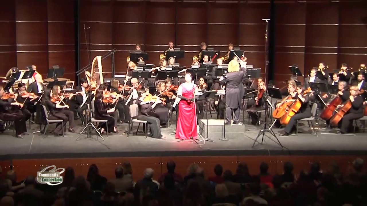 Kirk Muspratt Chats with Cindy at Comcast Community Connection - YouTube