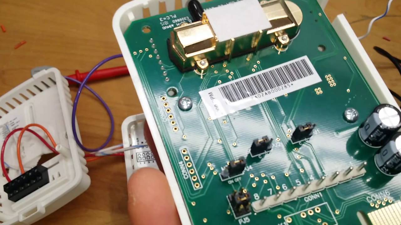 Dwyer CO2 sensor bench test - YouTube