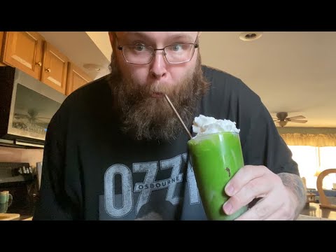 Nerdy Hillbilly makes a Healthy Shamrock Shake - YouTube