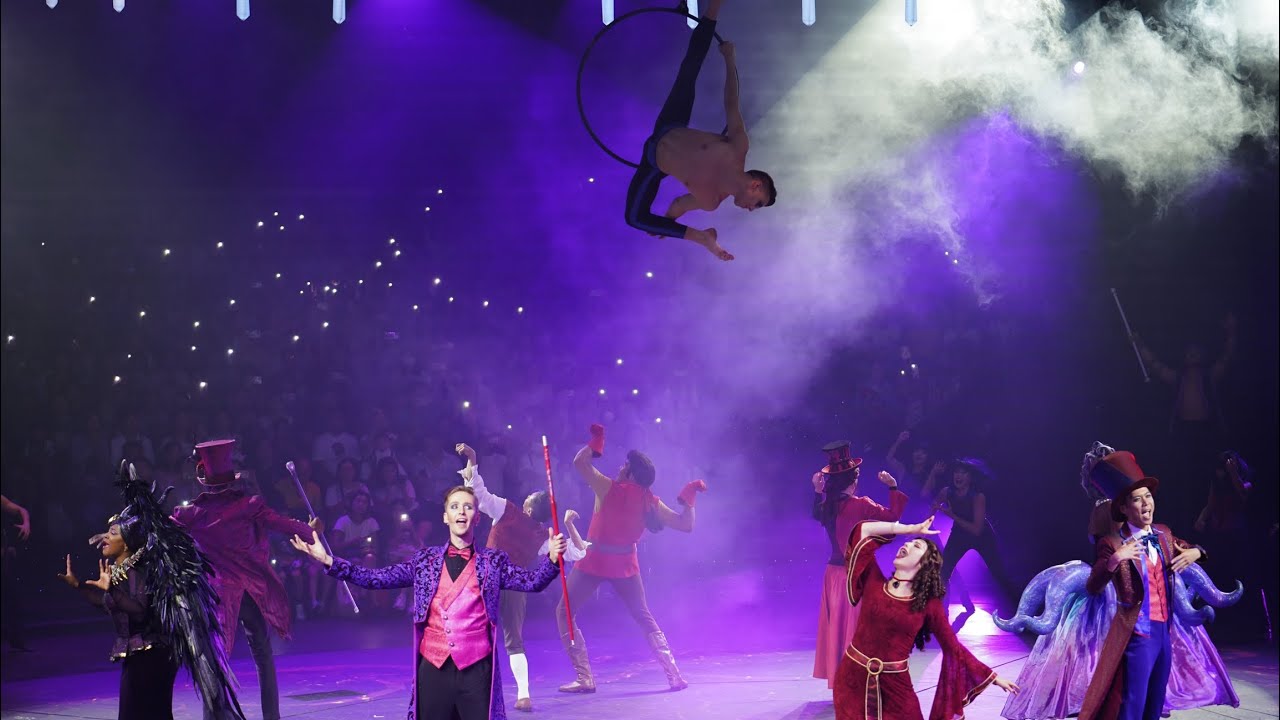 Let’s Get Wicked Show 2023 - Hong Kong Disneyland - YouTube