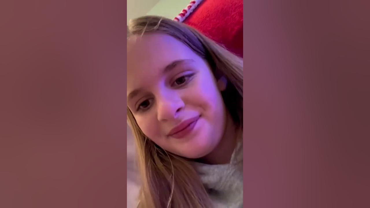 Vlogmas Day 4 Top Five Of My Favorite Christmas Songs December 2 vlogmas-day-4-top-five-of-my-favorite-christmas-songs-december-2
