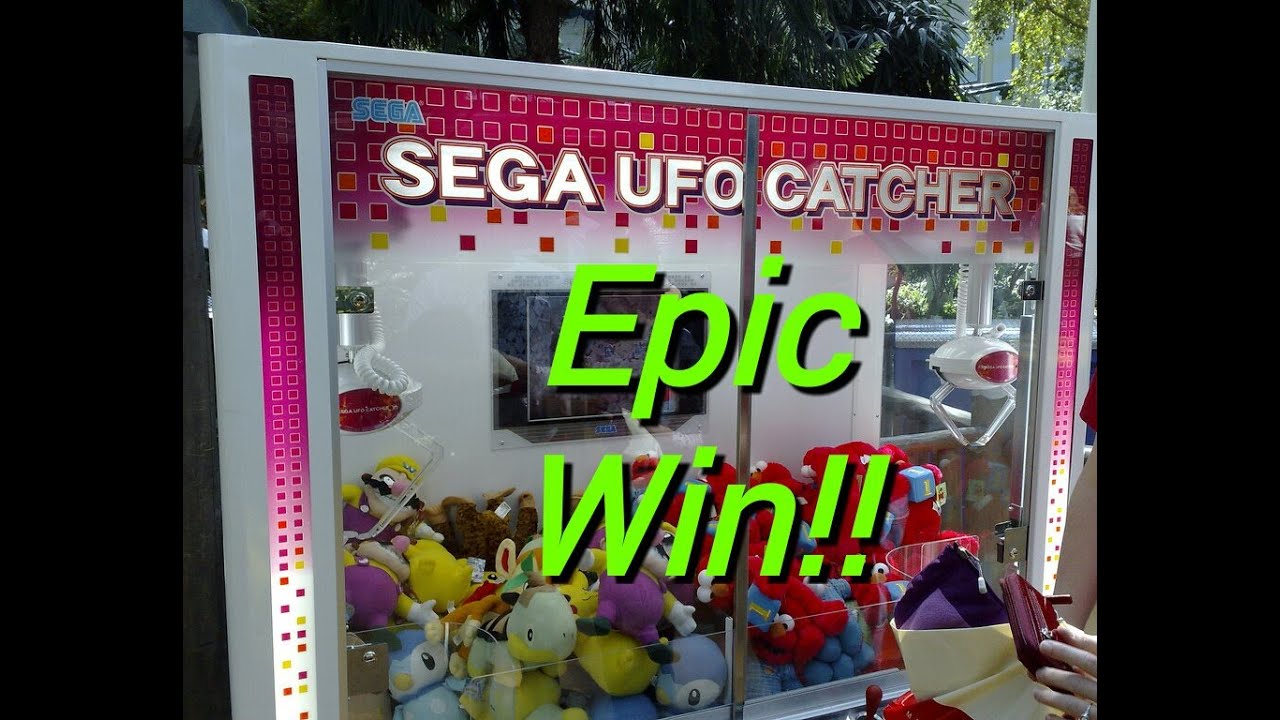 Epic claw machine win!! - YouTube